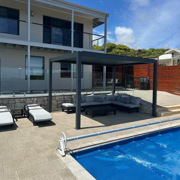 Custom Louvred Pergola – Outmos Pergola
